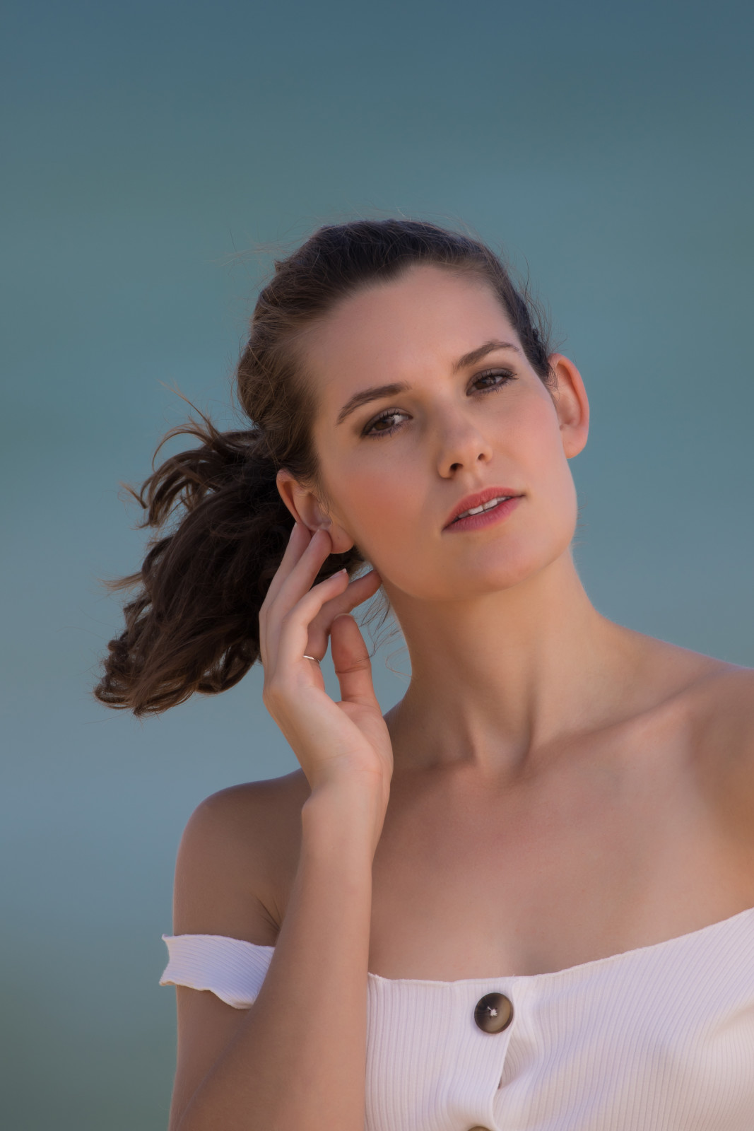 Laura B - Model, Actor - theright.fit