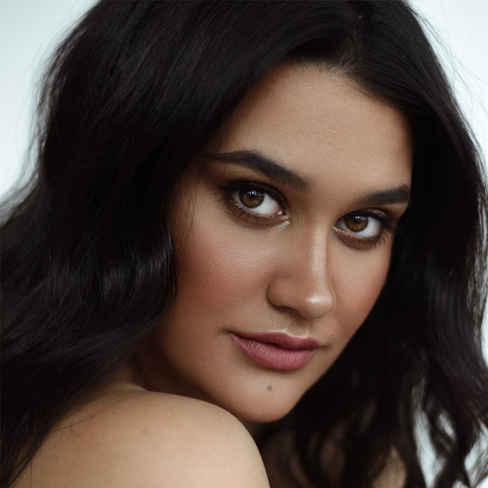 Kate Moore - Model, Actor, Creator - theright.fit